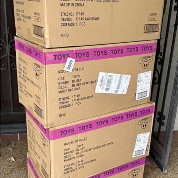 Toys | Jumbo Xl Bluey My Size Bluey Stuffed Plush 36 Inch Tall Ages 3 ...